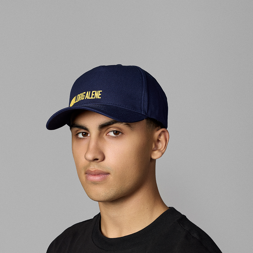 Cap - Aldrig Alene